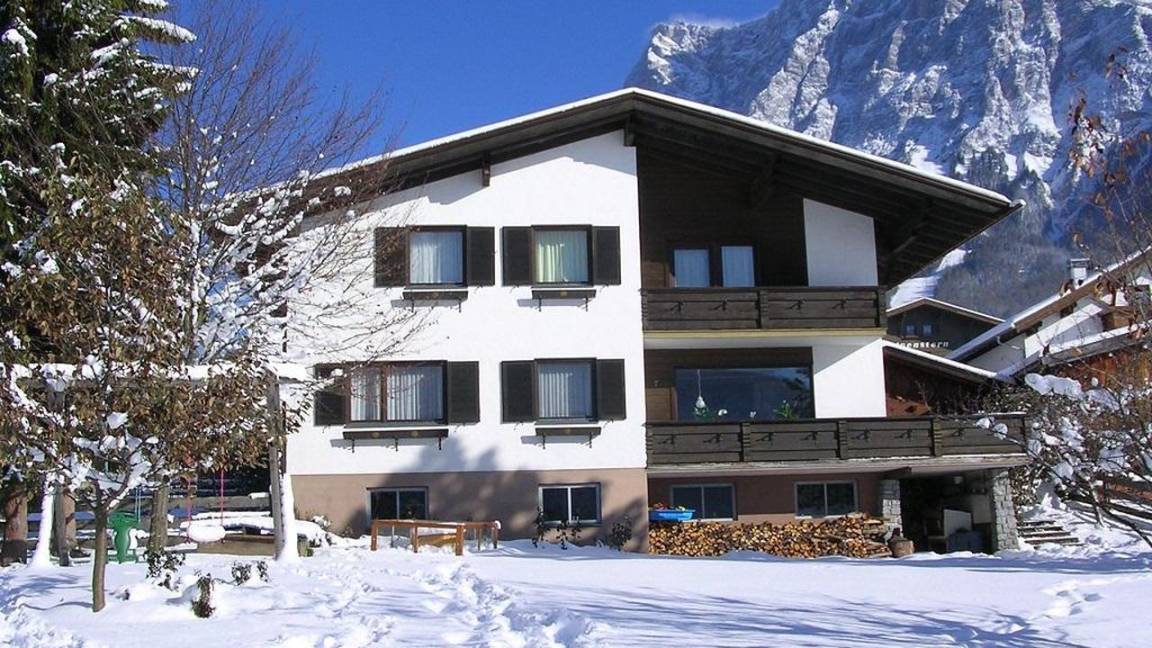 70 M² Appartement ∙ 2 Slaapkamers ∙ 5 Gasten - Ehrwald