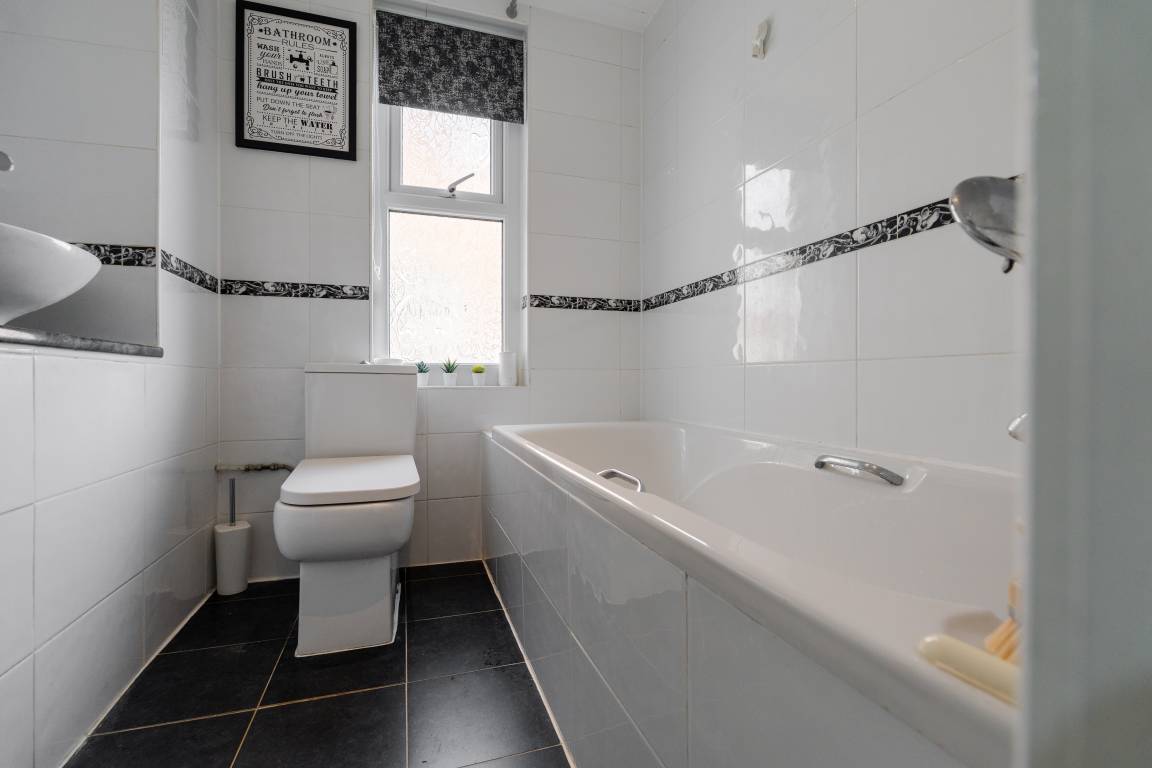 House ∙ 4 Bedrooms ∙ 10 Guests - Guernsey