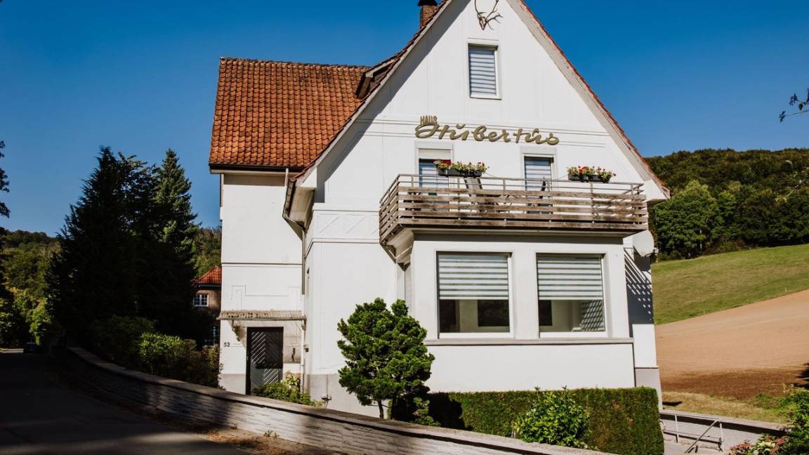 85 M² Appartement ∙ 2 Slaapkamers ∙ 5 Gasten - Bad Pyrmont