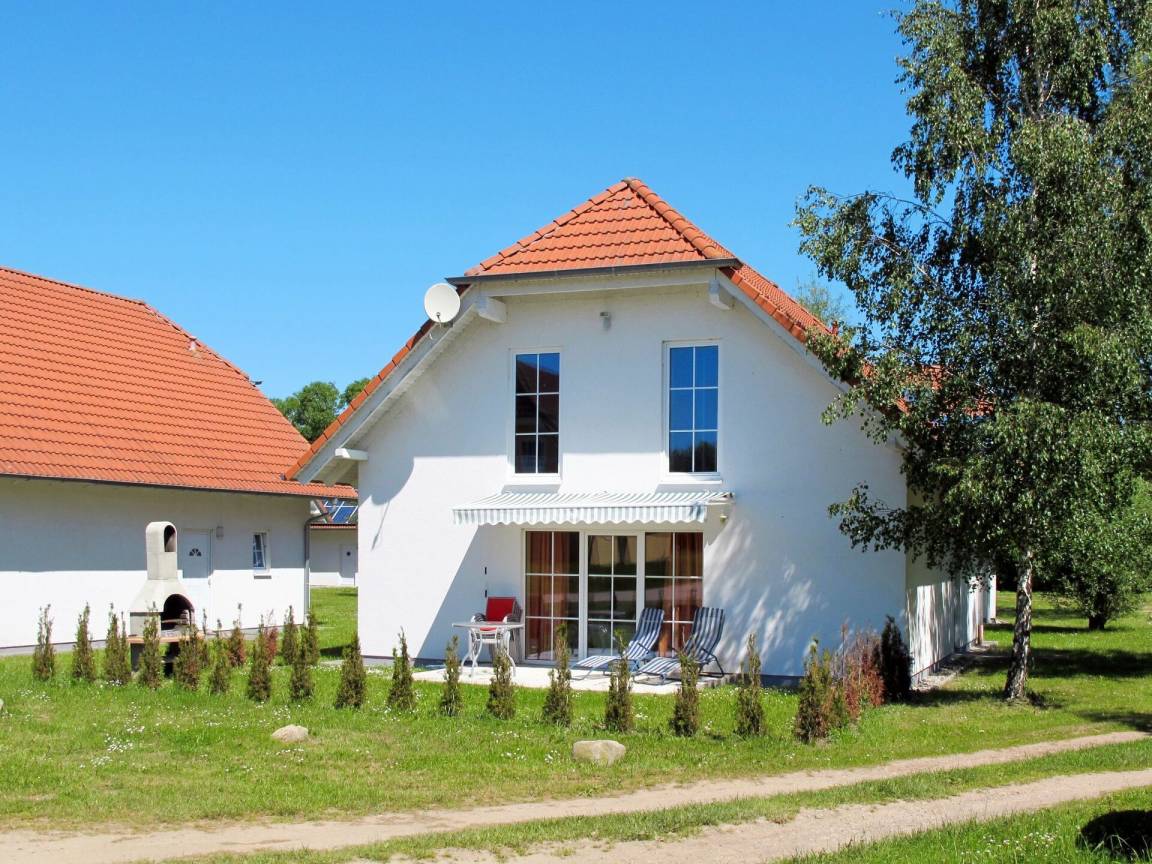 135 M² House ∙ 3 Bedrooms ∙ 7 Guests - Malchin