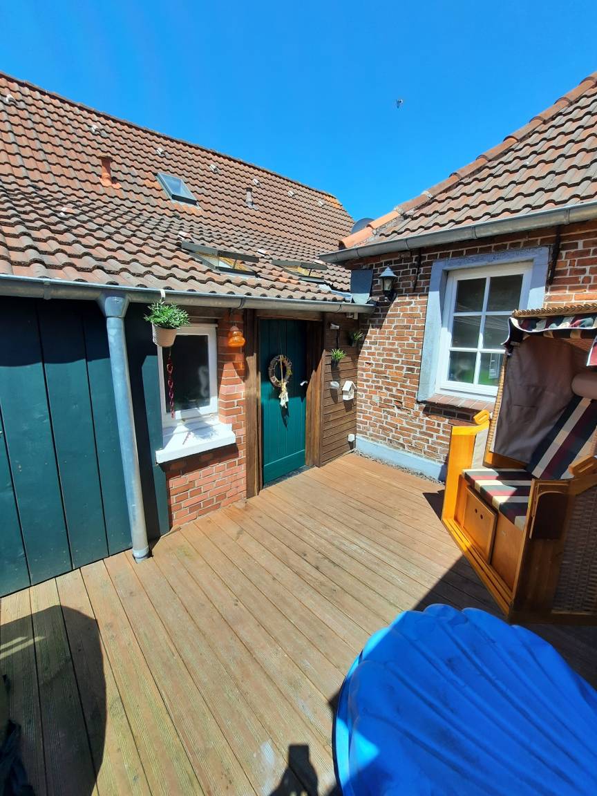 67 M² Ferienhaus ∙ 2 Schlafzimmer ∙ 5 Gäste - Emden