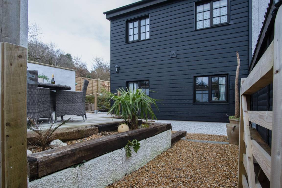 84 M² Cottage ∙ 2 Bedrooms ∙ 4 Guests - Narberth