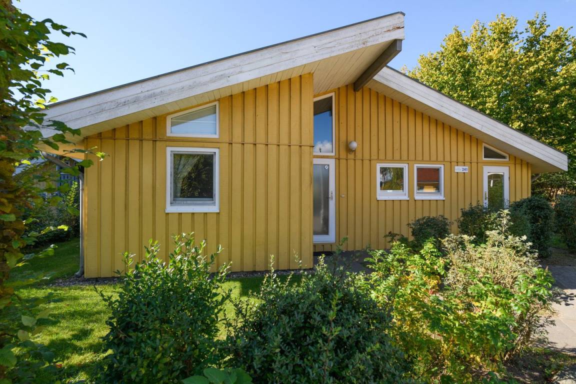 77 M² Ferienhaus ∙ 2 Schlafzimmer ∙ 4 Gäste - Mecklenburgische Seenplatte