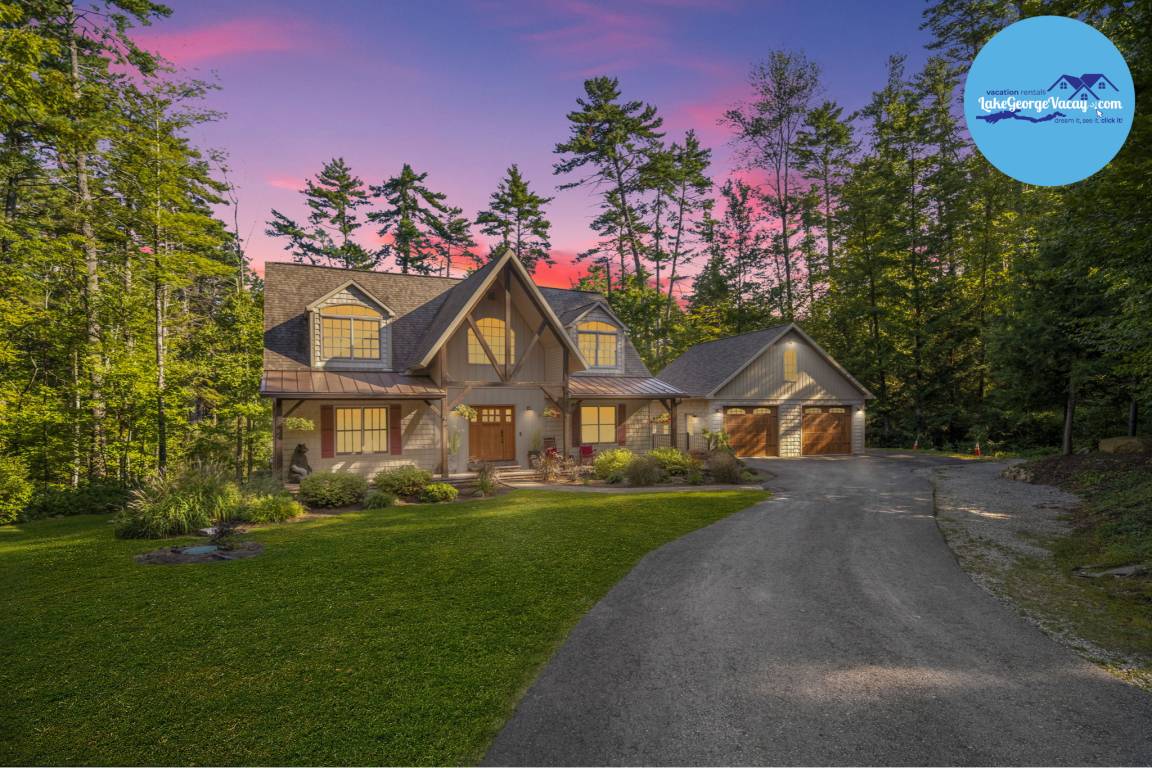 325 M² House ∙ 6 Bedrooms ∙ 14 Guests - Bolton Landing, NY