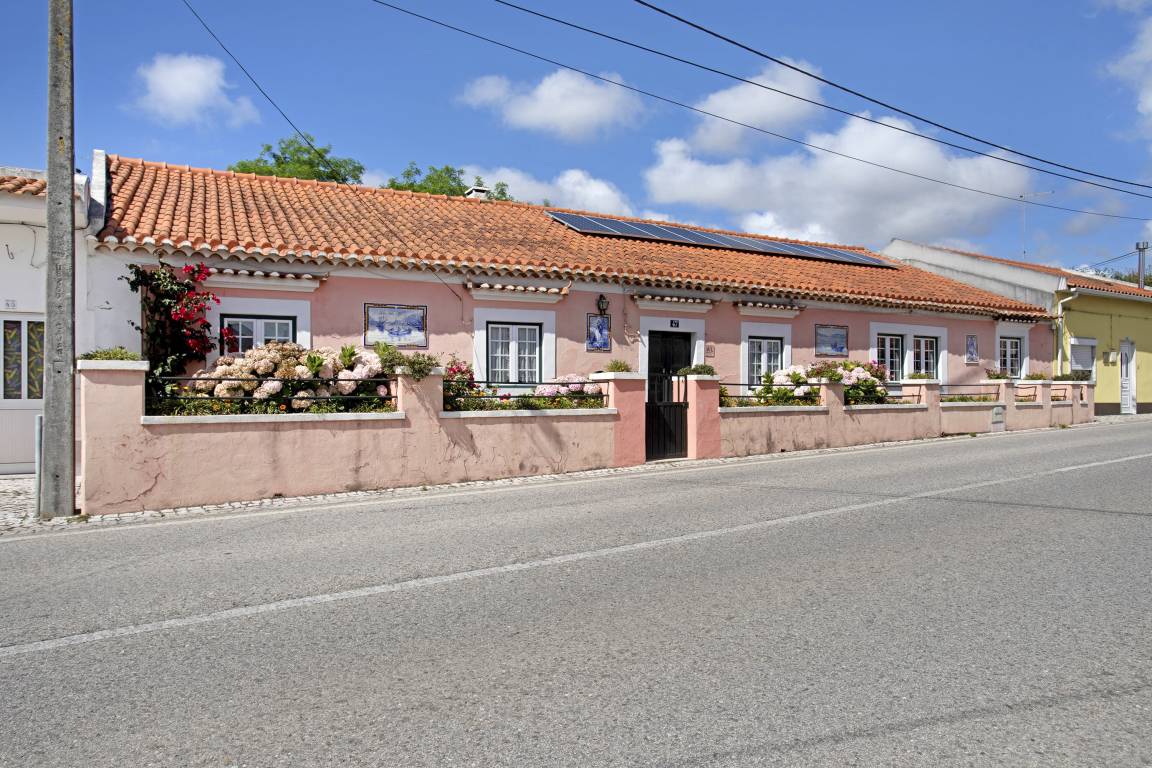484 M² Casa ∙ 5 Quartos ∙ 11 Hóspedes - Alcobaça