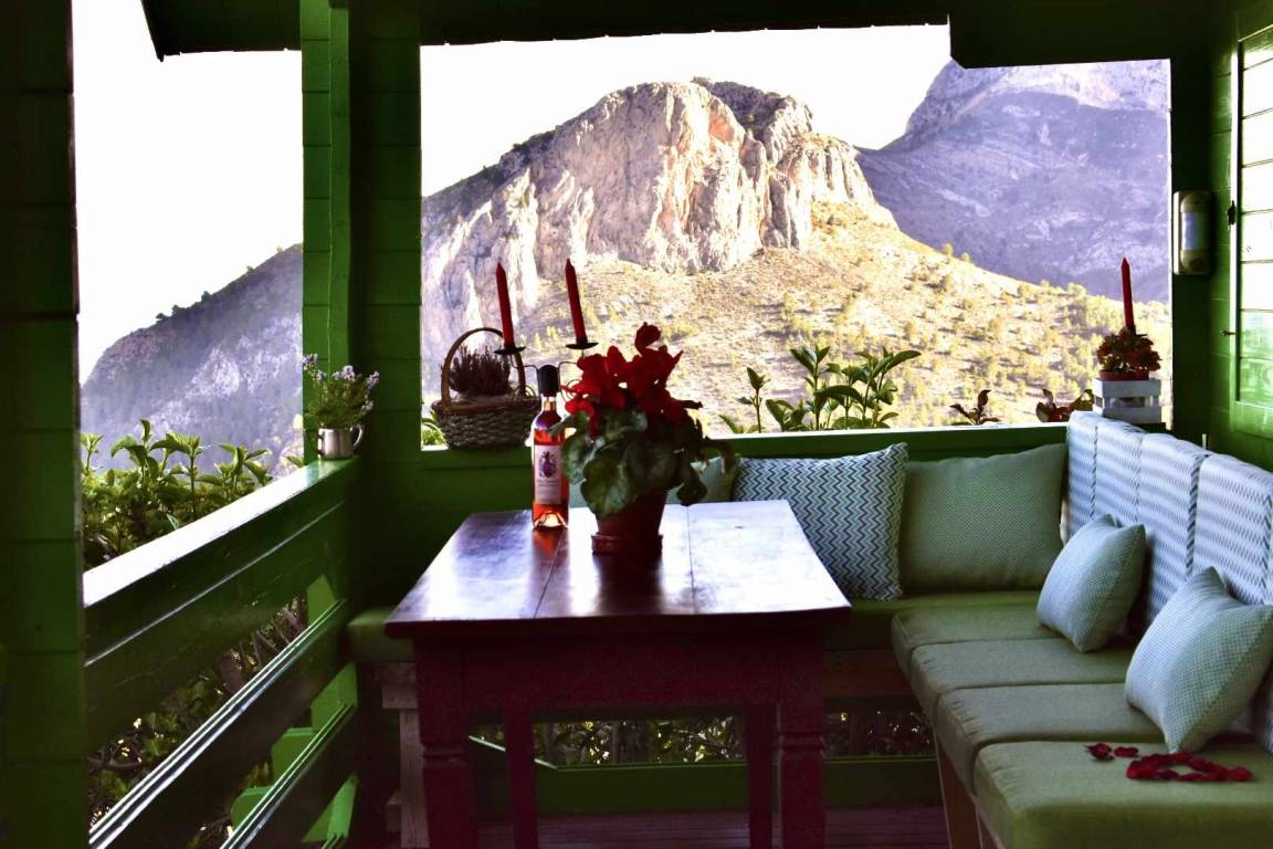 40 M² Hotel ∙ 3 Bedrooms ∙ 6 Guests - Tàrbena