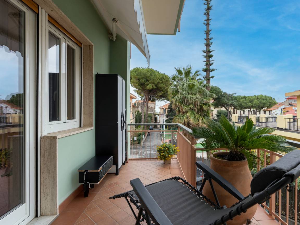 75 M² Appartamento Vacanza ∙ 2 Camere Da Letto ∙ 4 Ospiti - Riva ligure