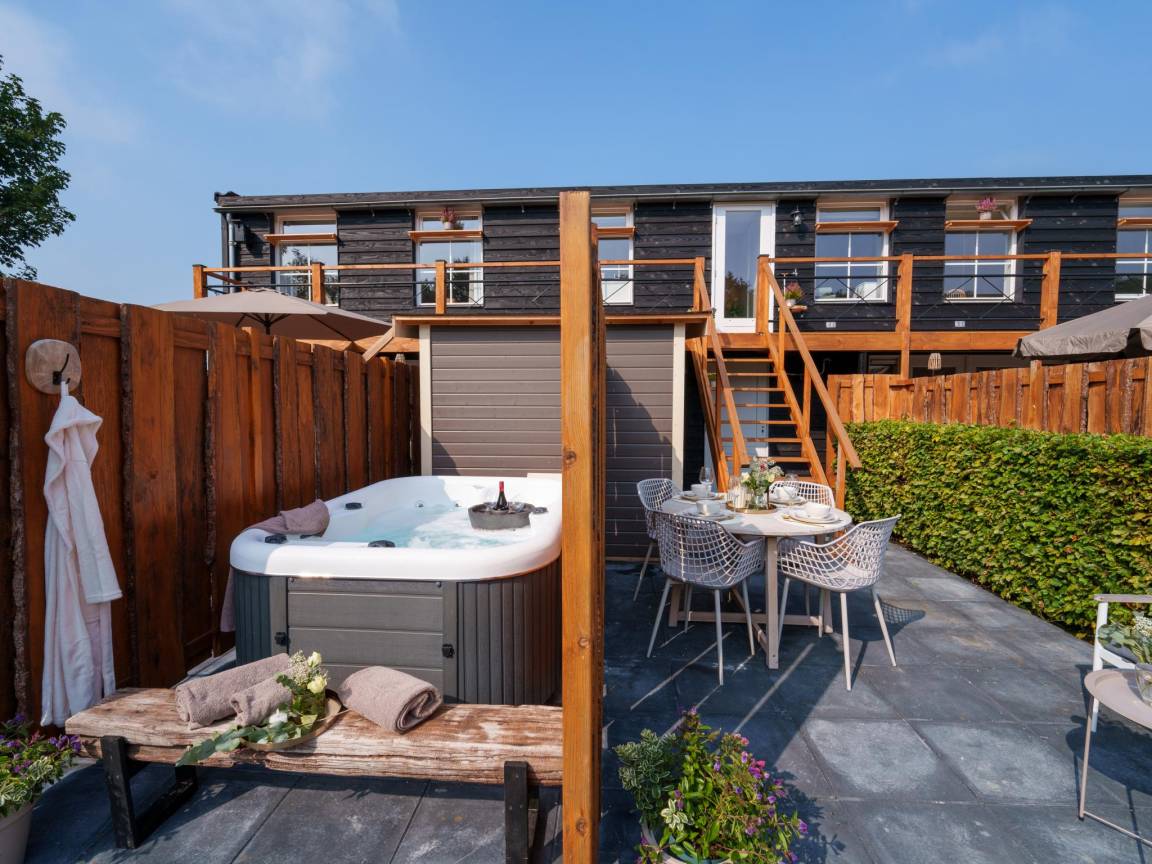 37 M² Apartment ∙ 4 Guests - Zwolle