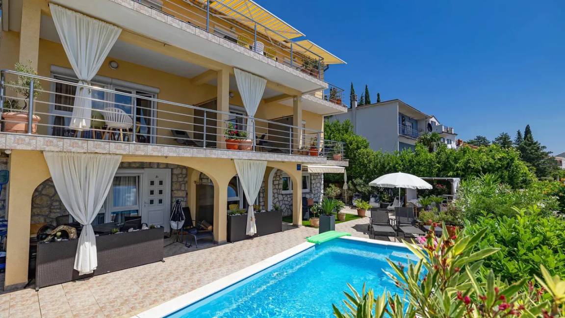 150 M² Ferienwohnung ∙ 3 Schlafzimmer ∙ 8 Gäste - Crikvenica