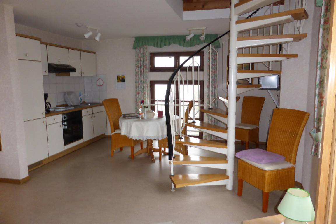 60 M² Ferienwohnung ∙ 1 Schlafzimmer ∙ 4 Gäste - Idar-Oberstein