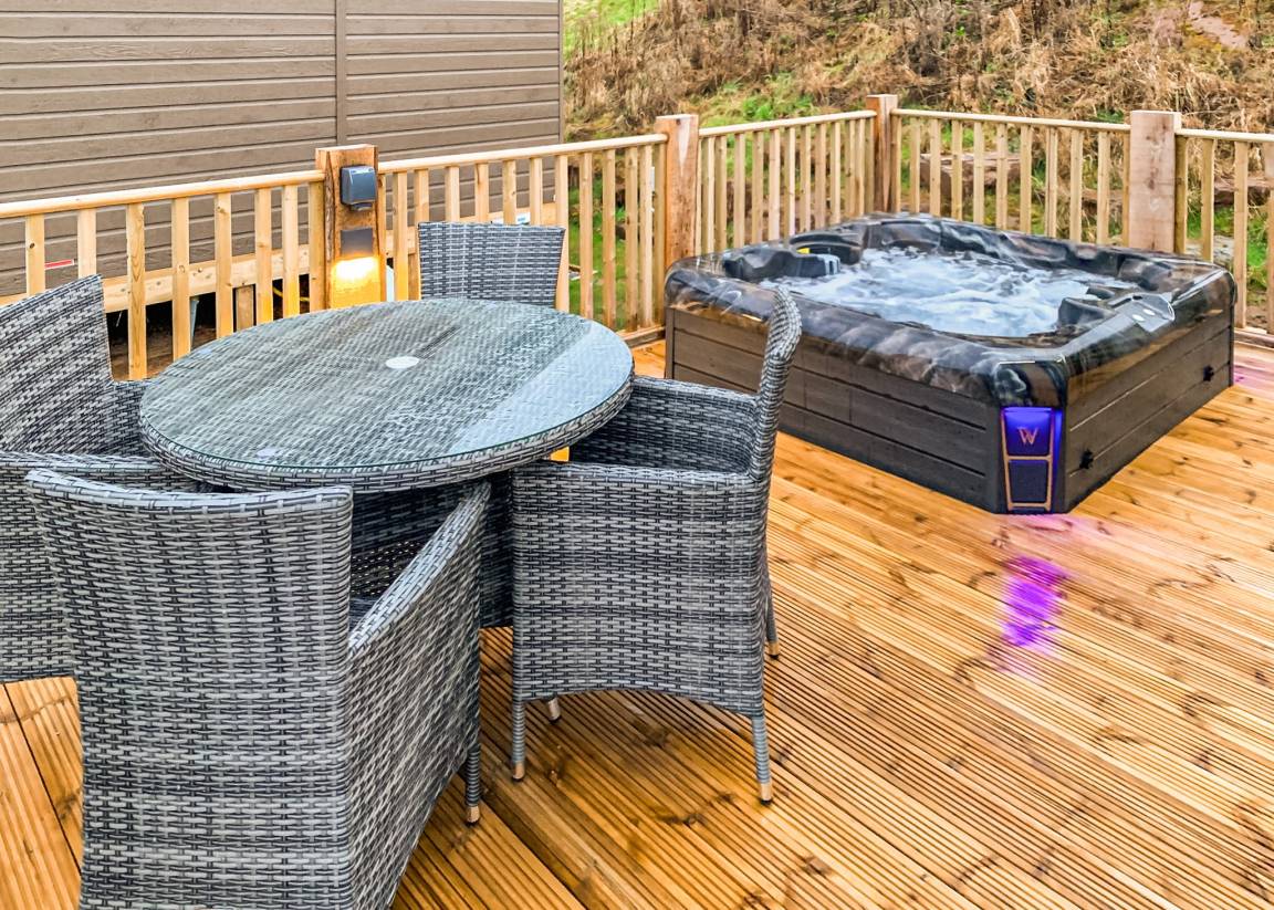 Chalet ∙ 1 Bedroom ∙ 4 Guests - Staffordshire