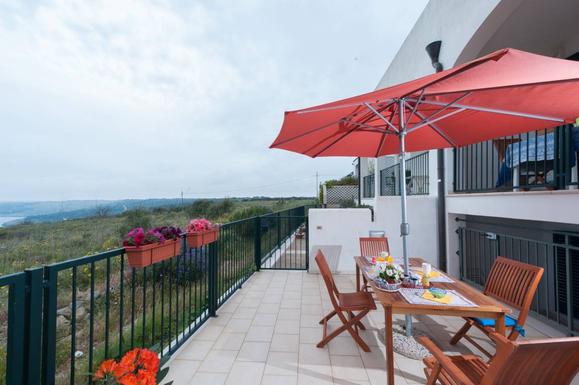 80 M² Apartment ∙ 2 Bedrooms ∙ 7 Guests - Santa Cesarea Terme