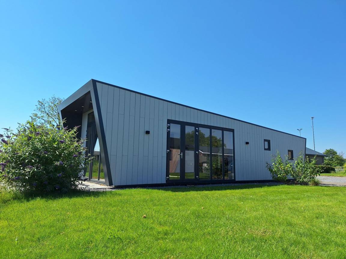 Bungalow ∙ 2 Bedrooms ∙ 4 Guests - Alkmaar