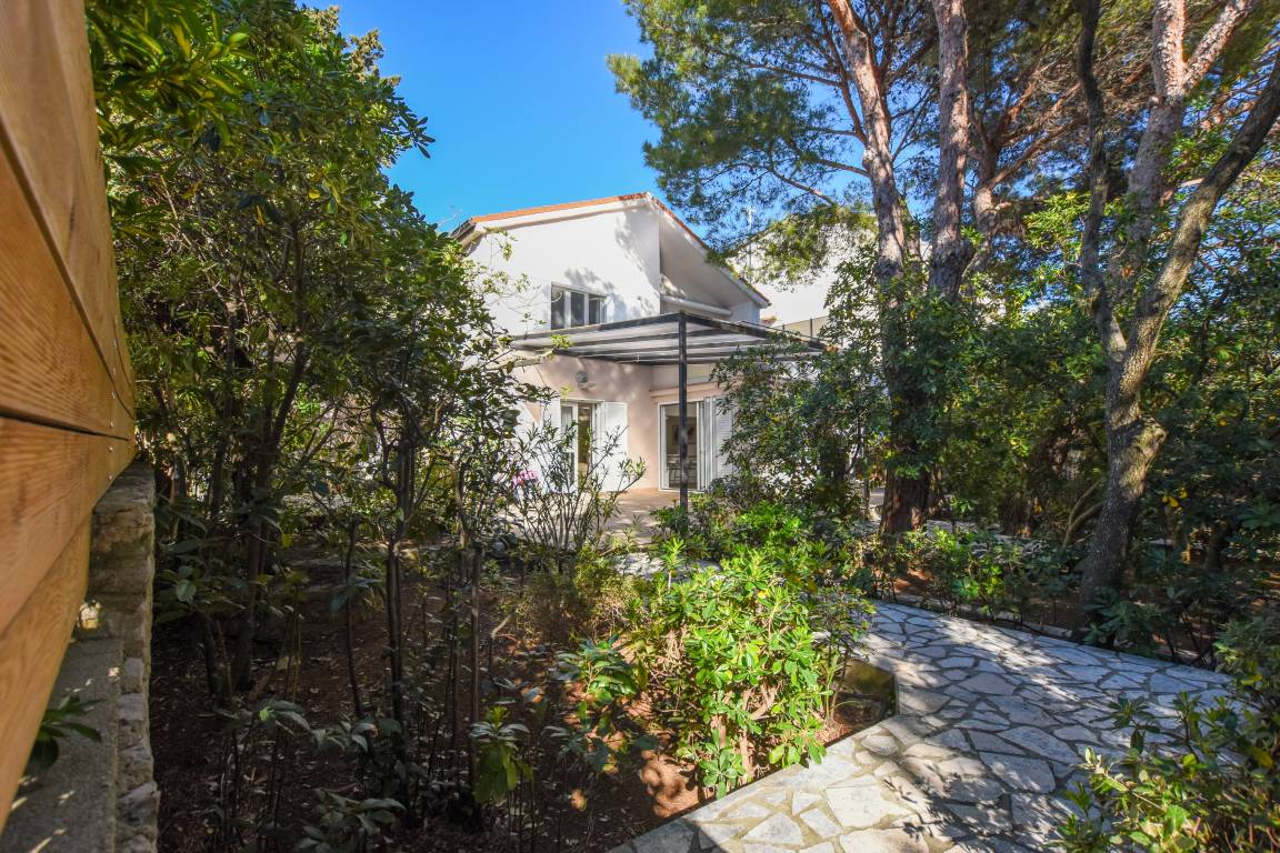 79 M² Maison De Vacances ∙ 3 Chambres ∙ 6 Personnes - Novalja