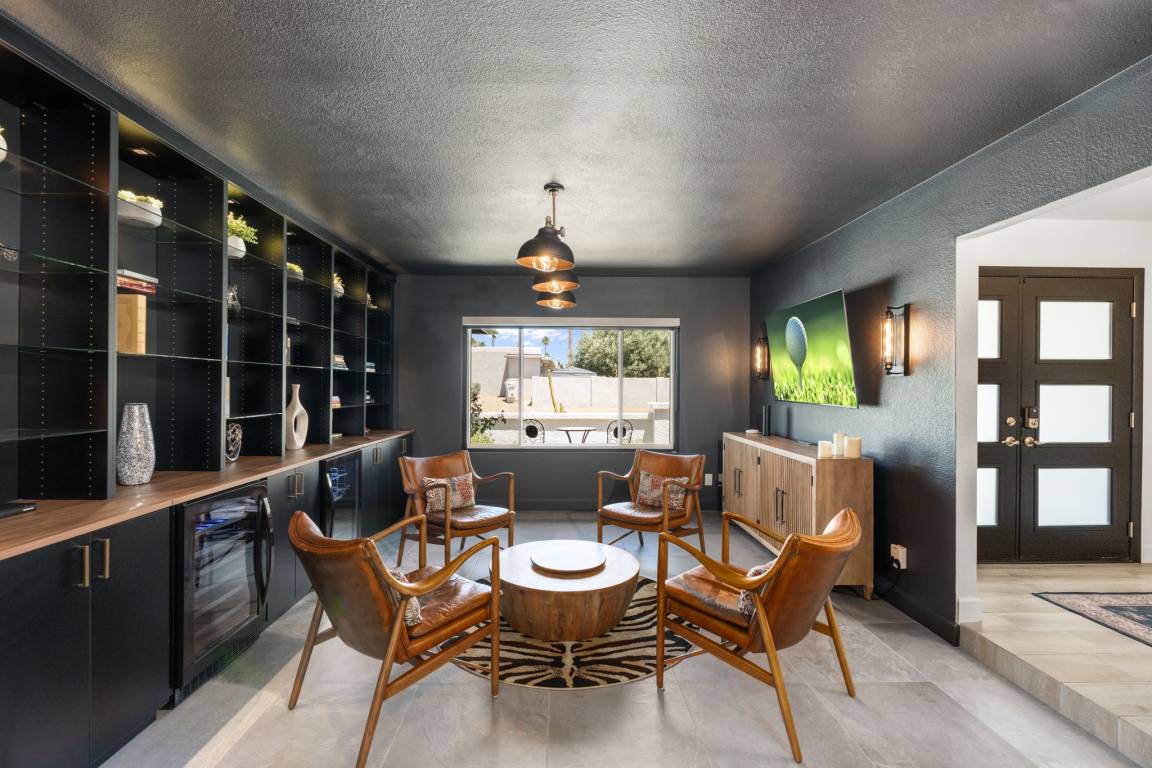 House ∙ 4 Bedrooms ∙ 8 Guests - Phoenix, AZ