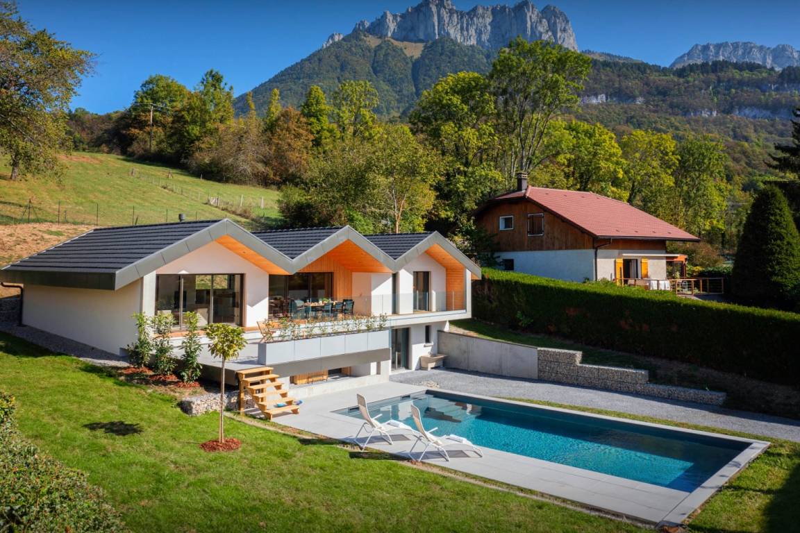 230 M² Villa ∙ 4 Chambres ∙ 8 Personnes - Annecy