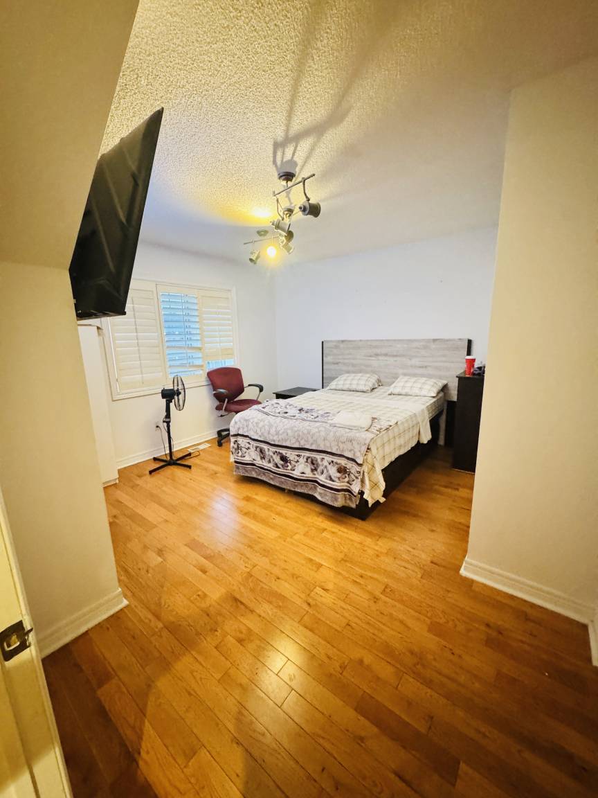 929 M² Talo ∙ 10 Makuuhuonetta ∙ 20 Vierasta - Mississauga