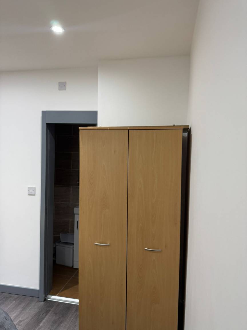 42 M² Apartment ∙ 2 Bedrooms ∙ 4 Guests - South Wales