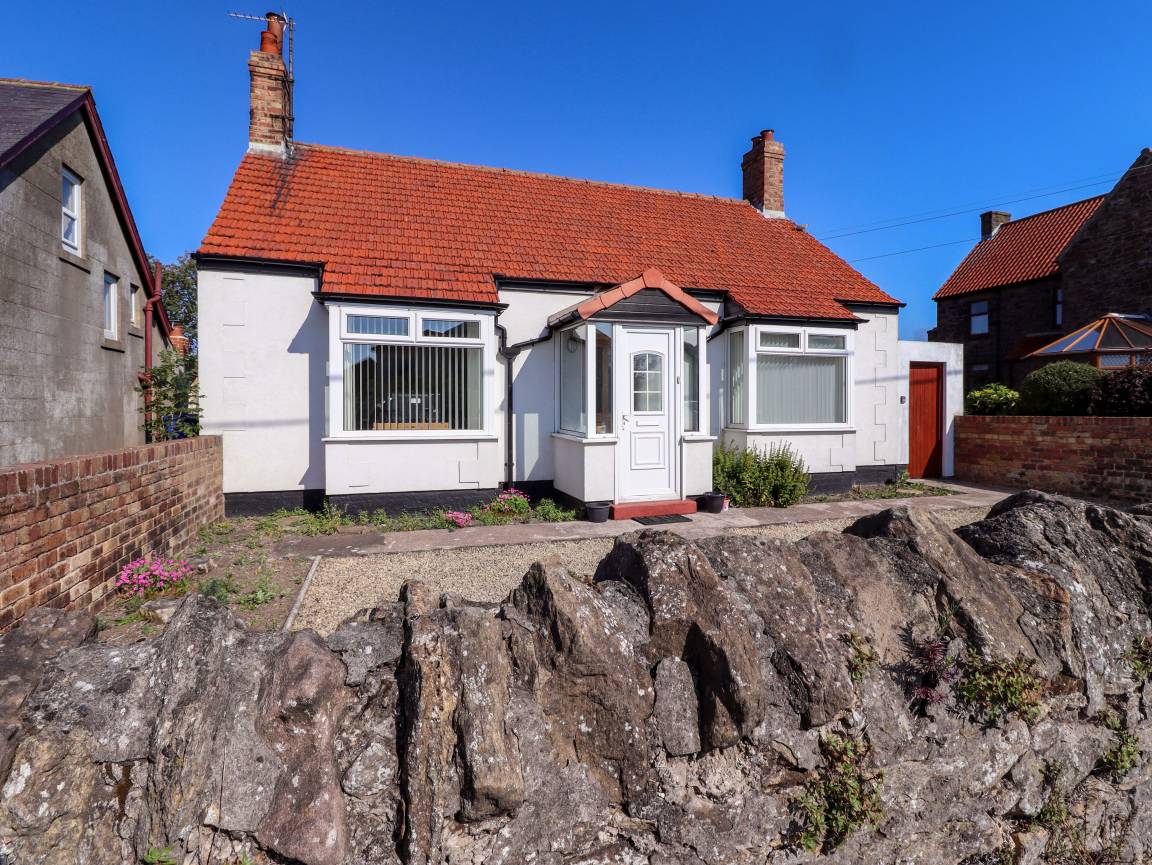 Cottage ∙ 3 Bedrooms ∙ 6 Guests - Seahouses