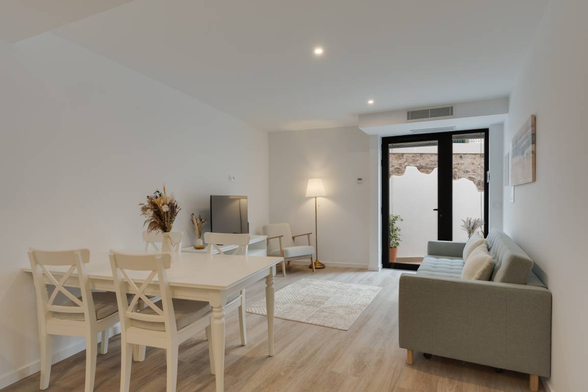 101 M² Apartment ∙ 2 Bedrooms ∙ 4 Guests - Machico