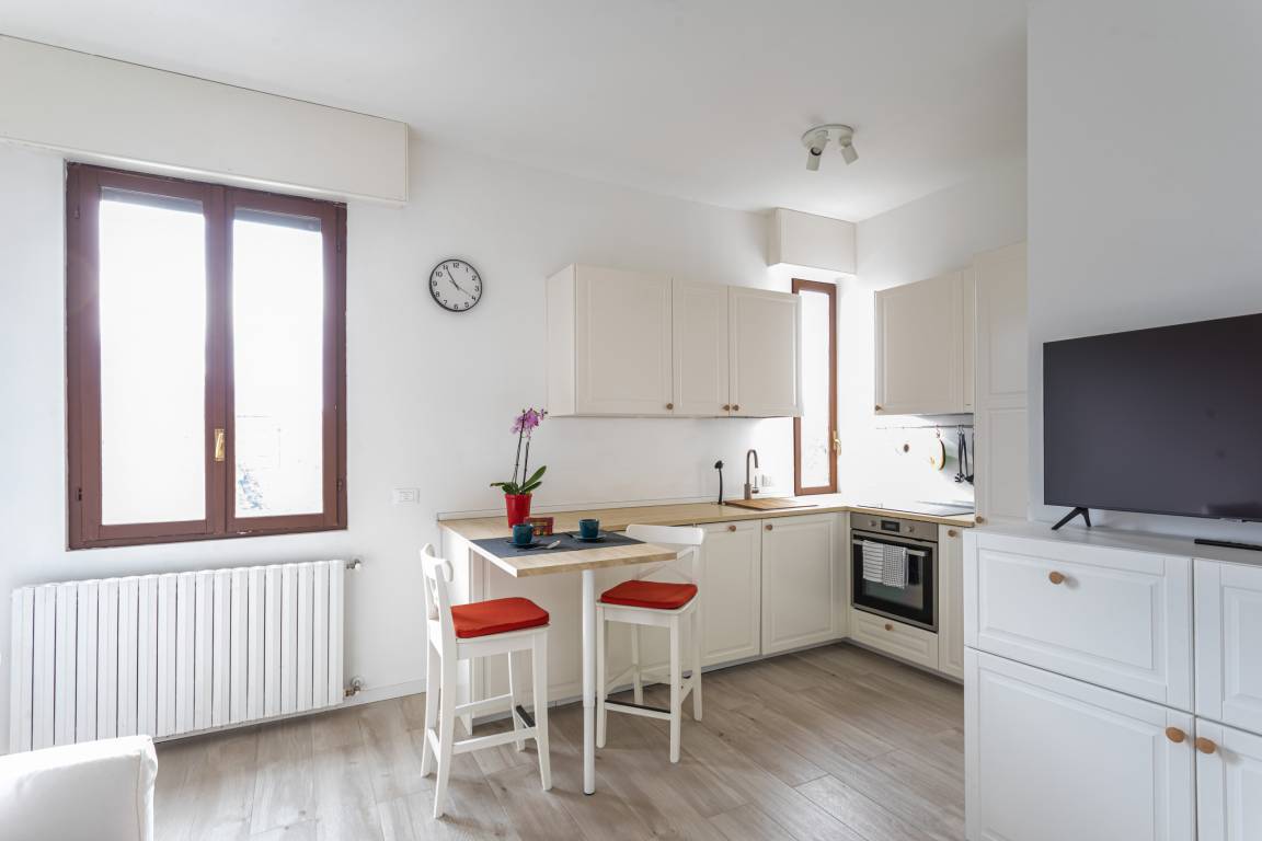 60 M² Apartment ∙ 1 Bedroom ∙ 4 Guests - Brescia