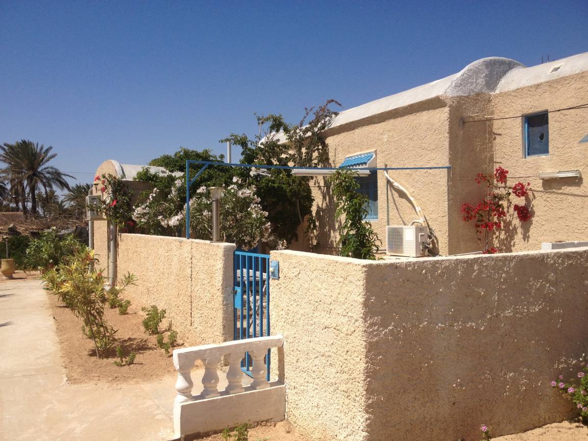92 M² House ∙ 2 Bedrooms ∙ 4 Guests - Tunisia