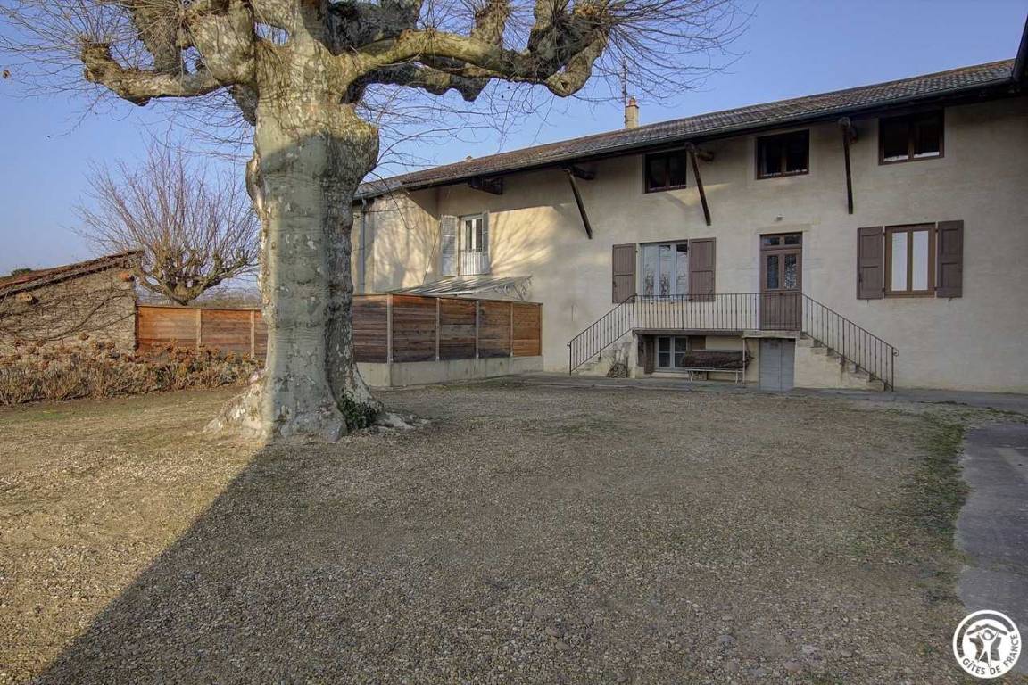 72 M² Gîte ∙ 2 Bedrooms ∙ 4 Guests - Belleville, France