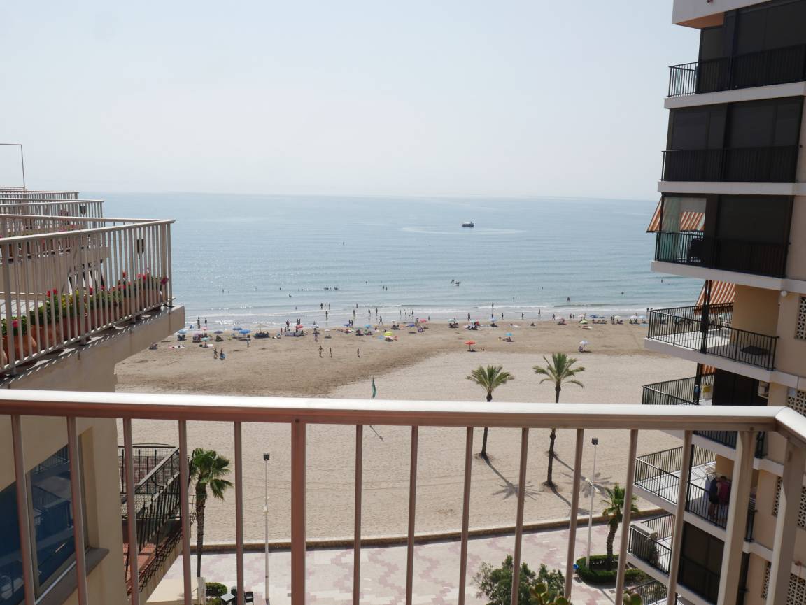 120 M² Apartamento ∙ 3 Habitaciones ∙ 6 Huéspedes - Cullera