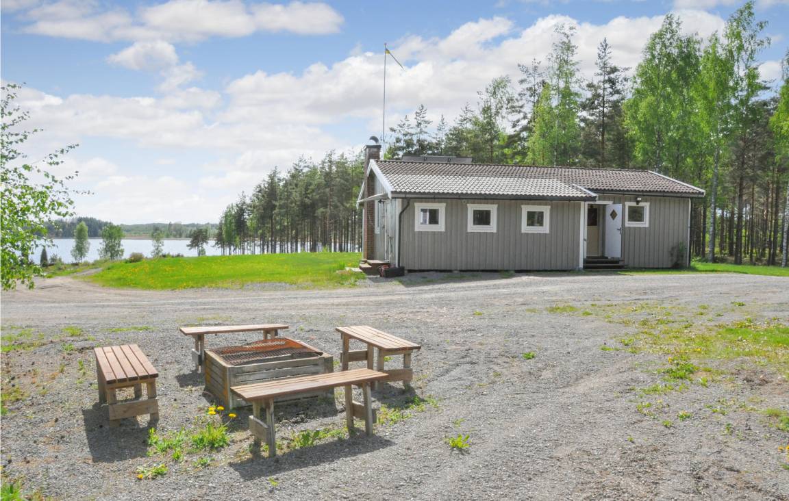 70 M² House ∙ 2 Bedrooms ∙ 4 Guests - Åmål