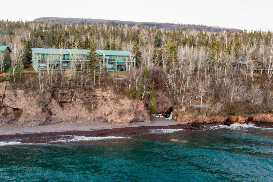 157 M² Apartment ∙ 3 Bedrooms ∙ 8 Guests - Temperance River State Park, Schroeder