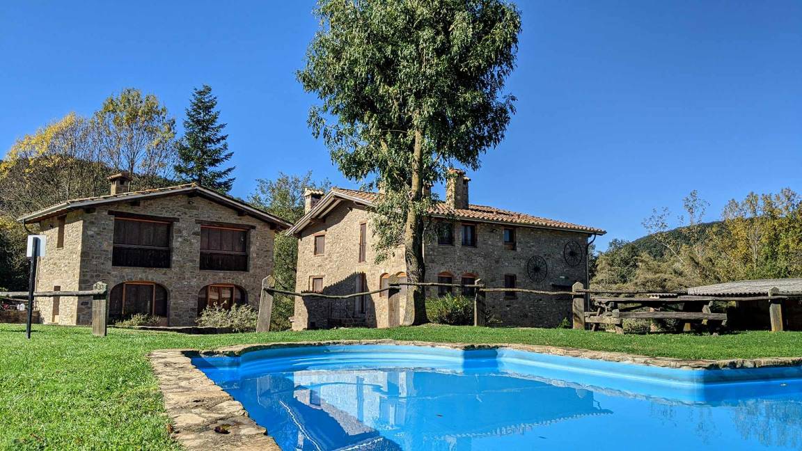 50 M² Apartamento ∙ 2 Habitaciones ∙ 4 Huéspedes - Olot