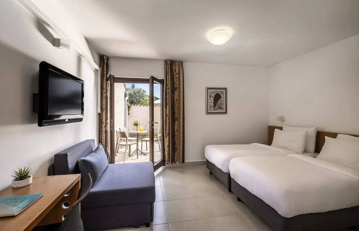 20 M² Hotel ∙ 1 Habitación ∙ 2 Huéspedes - Rovinj