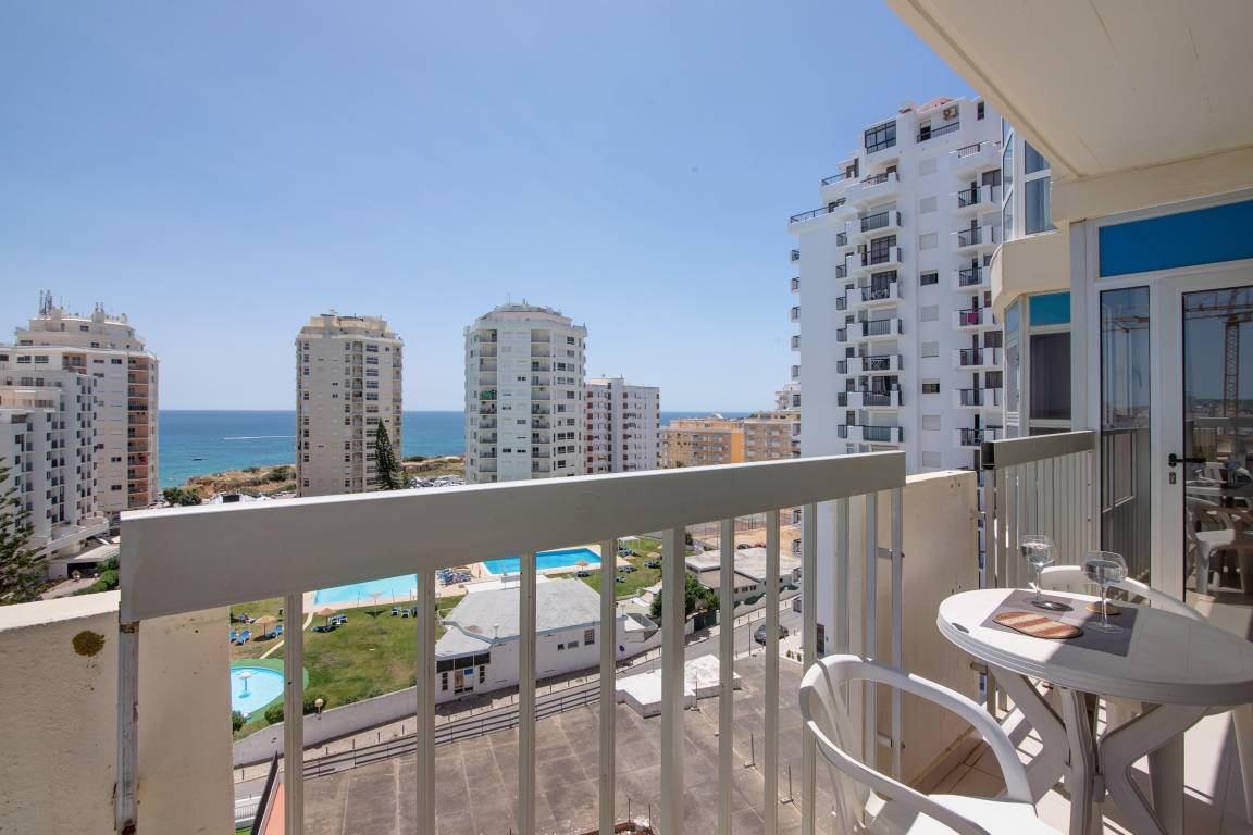 80 M² Apartamento ∙ 1 Habitación ∙ 5 Huéspedes - Armação de Pêra