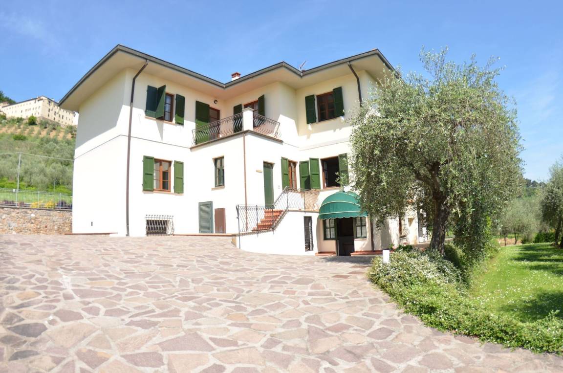 196 M² Villa ∙ 3 Schlafzimmer ∙ 8 Gäste - Lucca