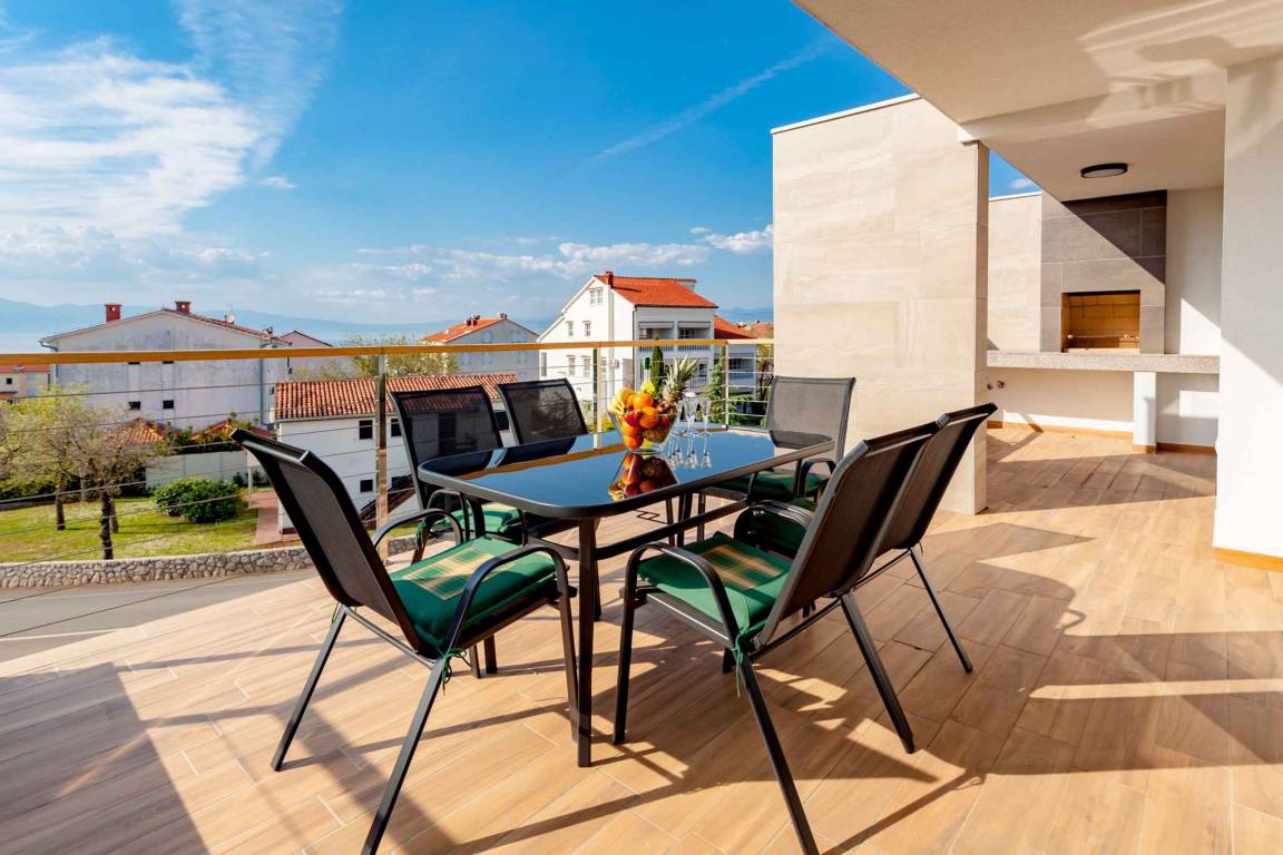 85 M² Apartment ∙ 3 Bedrooms ∙ 6 Guests - Krk