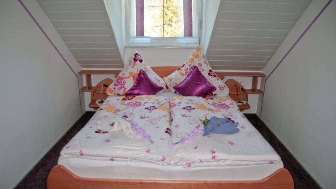 12 M² Hôtel ∙ 1 Chambre ∙ 2 Personnes - Beilngries