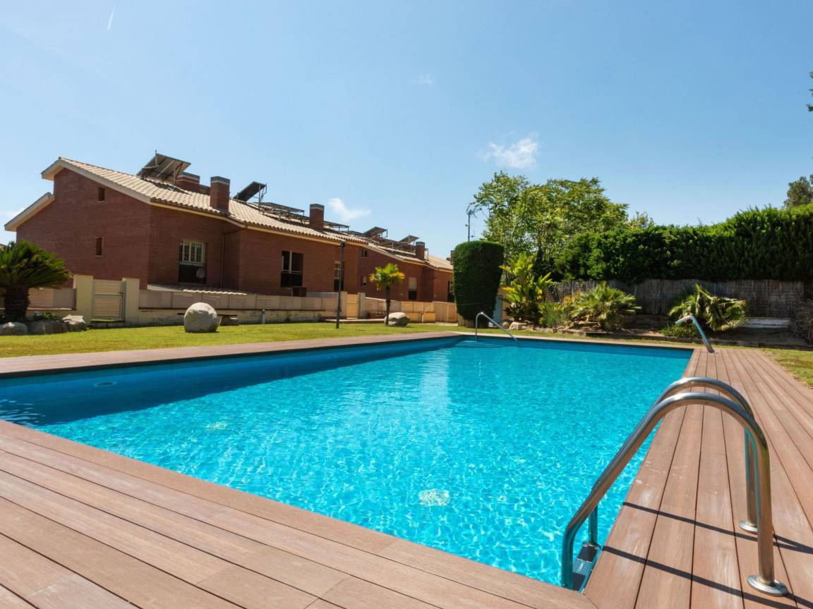 200 M² Casa ∙ 1 Camera Da Letto ∙ 7 Ospiti - Lloret de Mar
