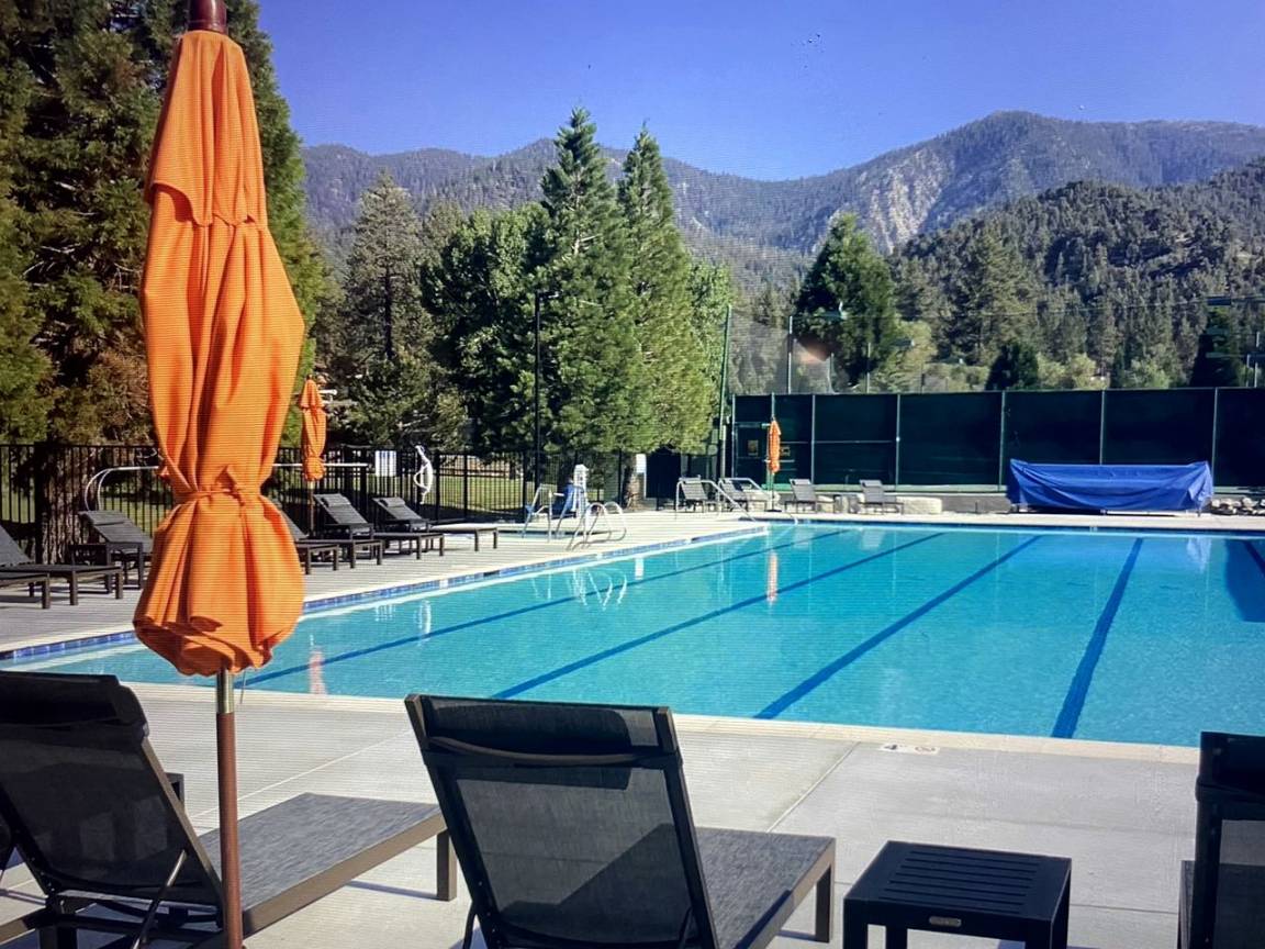 Camping ∙ 2 Bedrooms ∙ 4 Guests - California