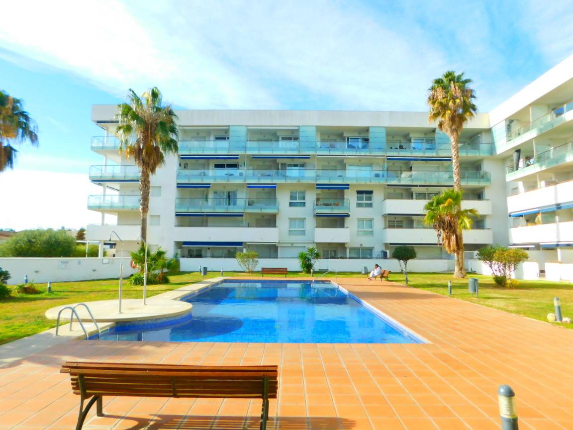 46 M² Apartment ∙ 1 Bedroom ∙ 4 Guests - Empuriabrava
