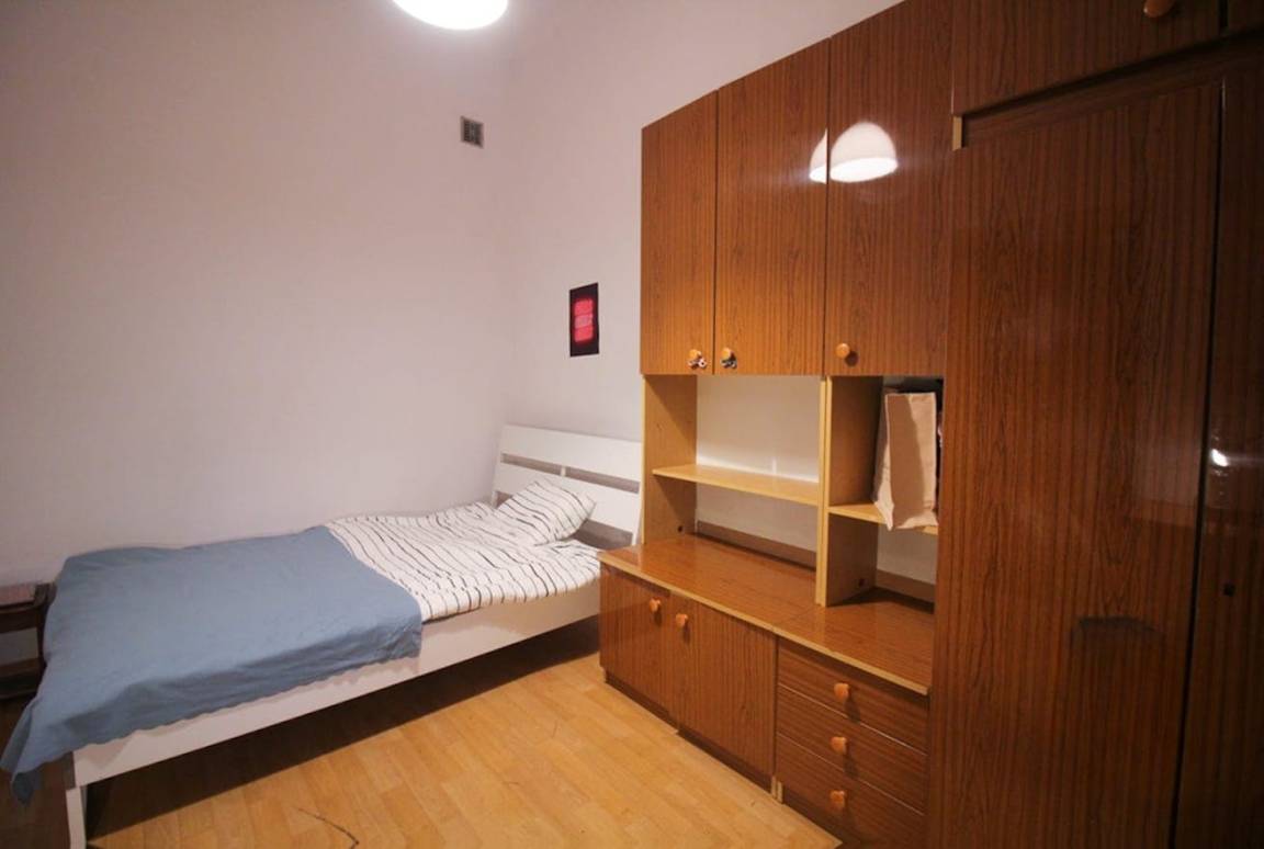 70 M² Accommodation ∙ 3 Bedrooms ∙ 2 Guests - Krakova