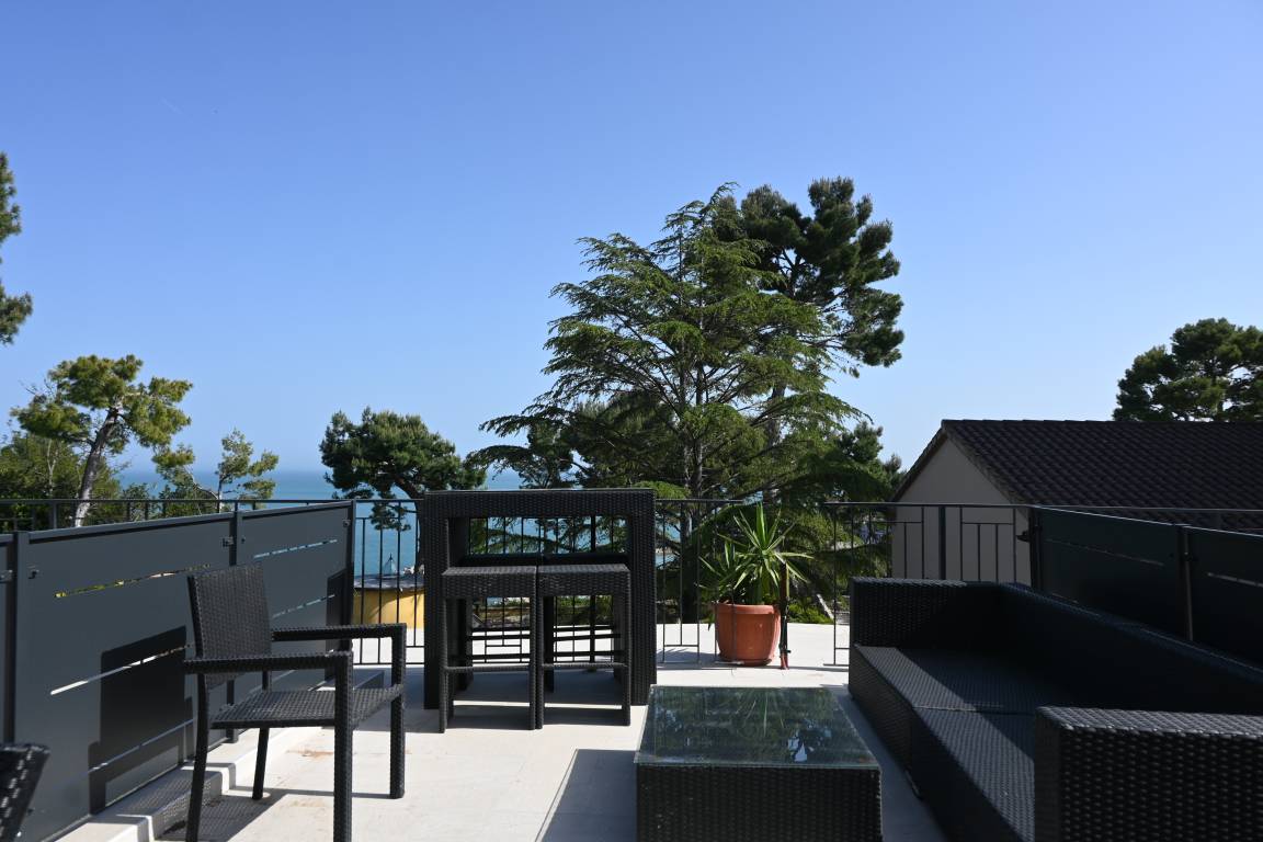 Apartment ∙ 1 Bedroom ∙ 4 Guests - Sirolo
