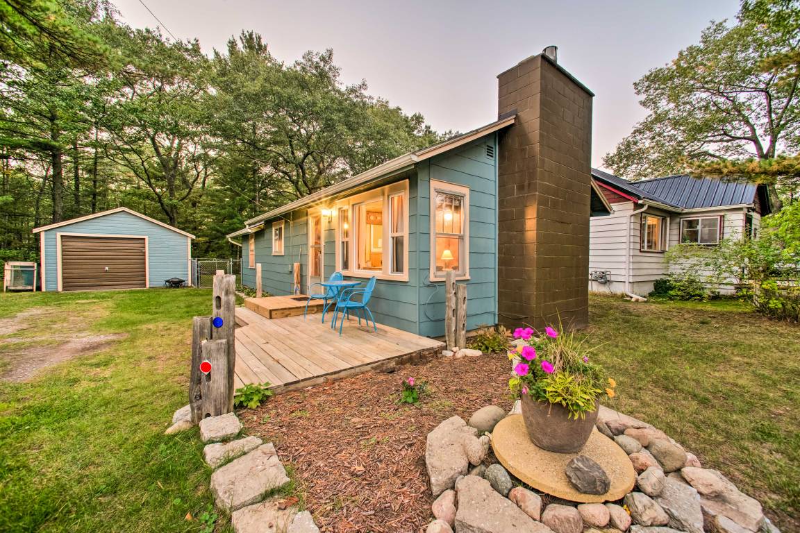 70 M² House ∙ 2 Bedrooms ∙ 5 Guests - Tawas City, MI
