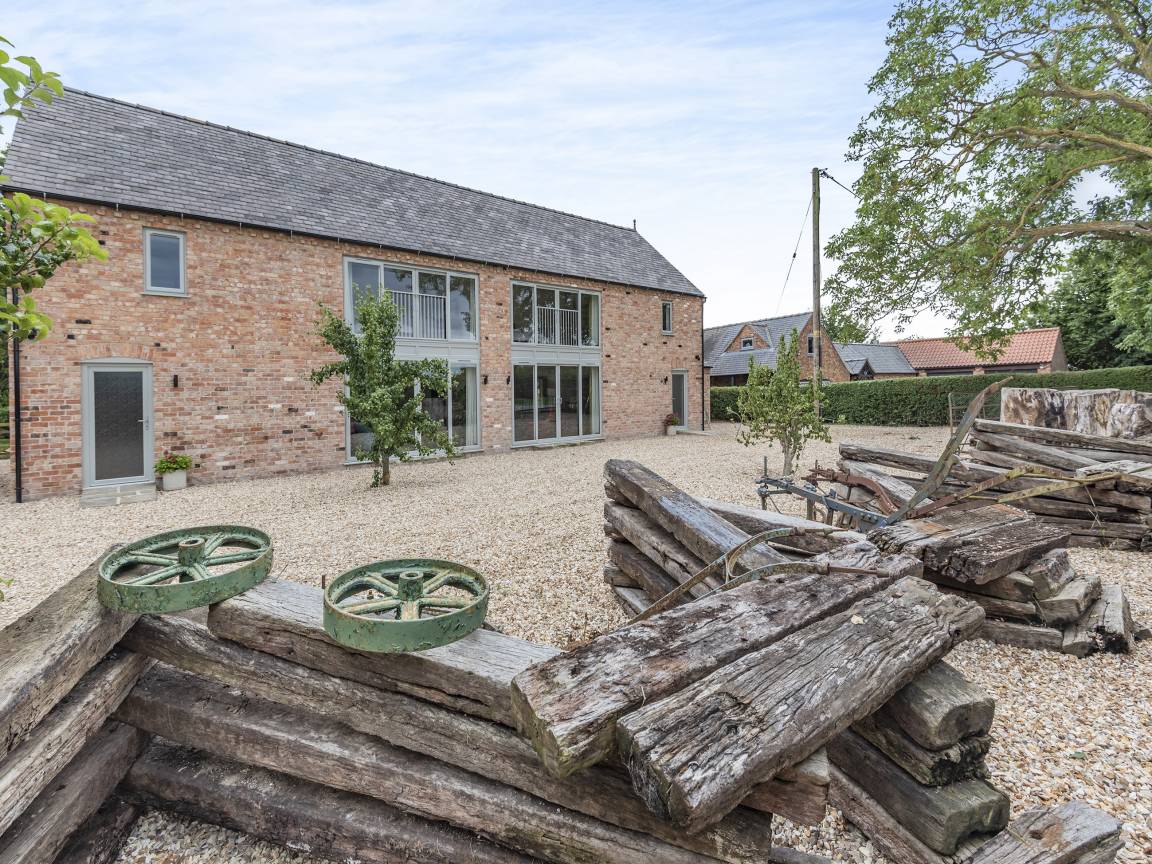 Cottage ∙ 3 Bedrooms ∙ 6 Guests - Woodhall Spa