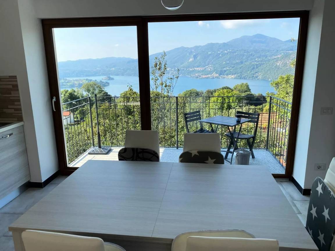 90 M² Appartement ∙ 1 Chambre ∙ 2 Personnes - Orta San Giulio