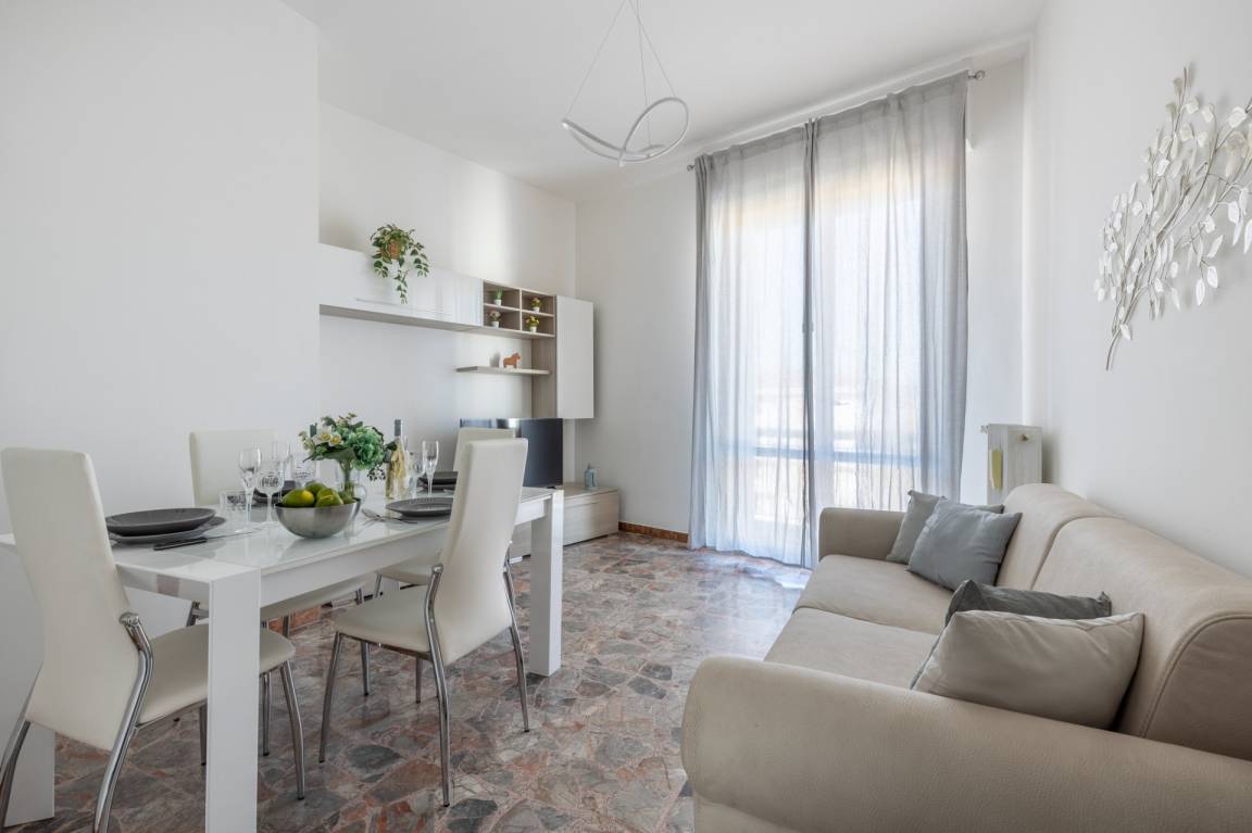 80 M² Appartamento Vacanza ∙ 2 Camere Da Letto ∙ 4 Ospiti - Pisa