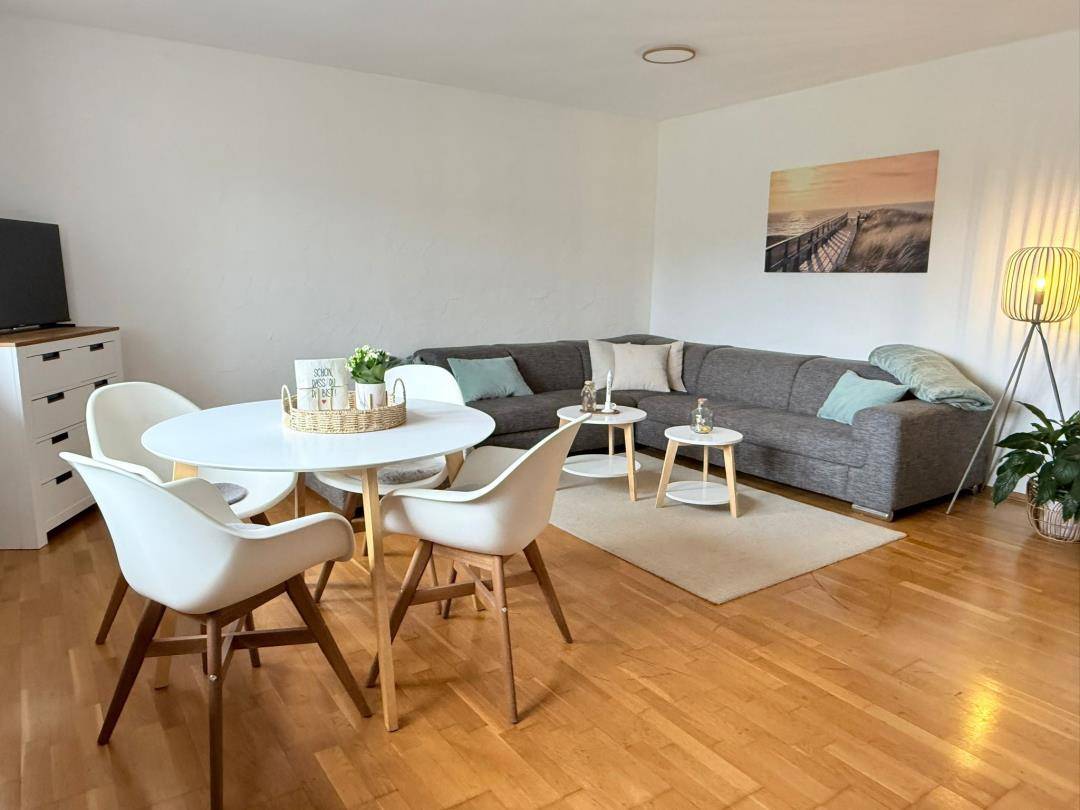 82 M² Ferienwohnung ∙ 1 Schlafzimmer ∙ 6 Gäste - Tholey