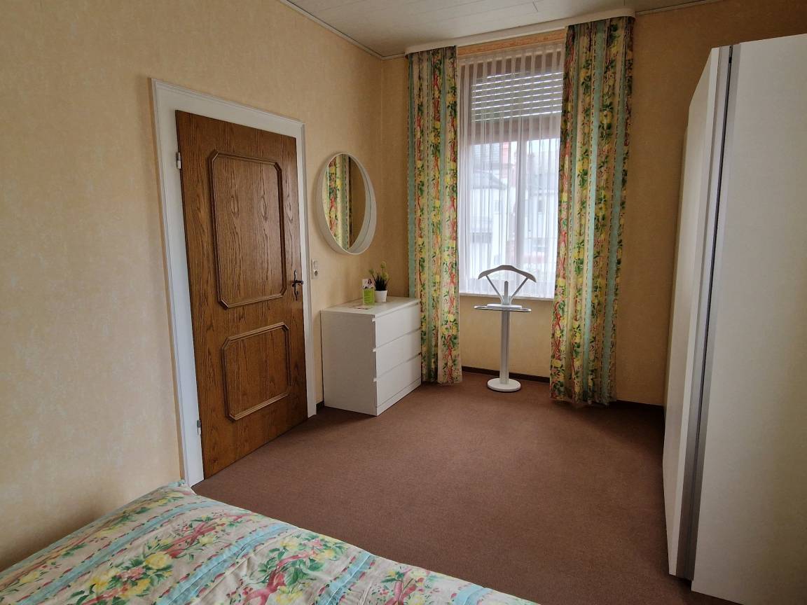 42 M² Ferienwohnung ∙ 1 Schlafzimmer ∙ 2 Gäste - Bad Kissingen