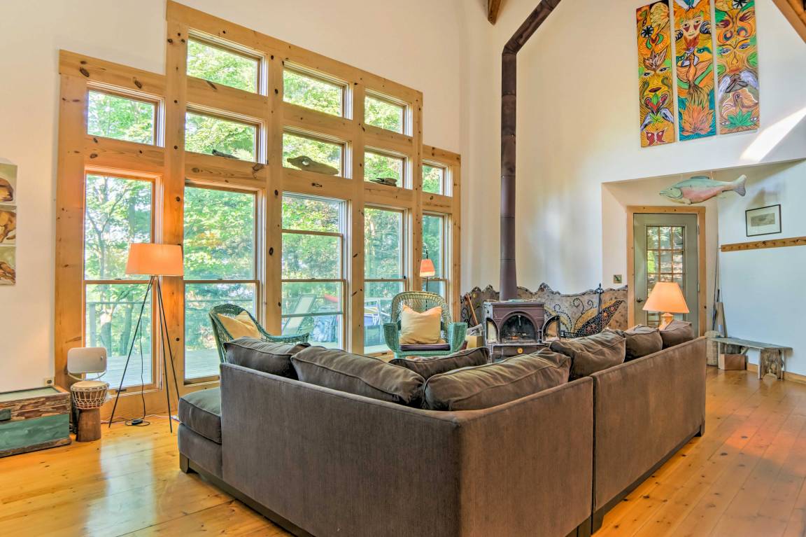 185 M² House ∙ 3 Bedrooms ∙ 8 Guests - Bass Lake, Pentwater
