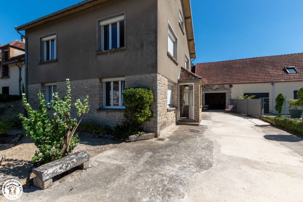 125 M² Gîte ∙ 4 Chambres ∙ 8 Personnes - Marne
