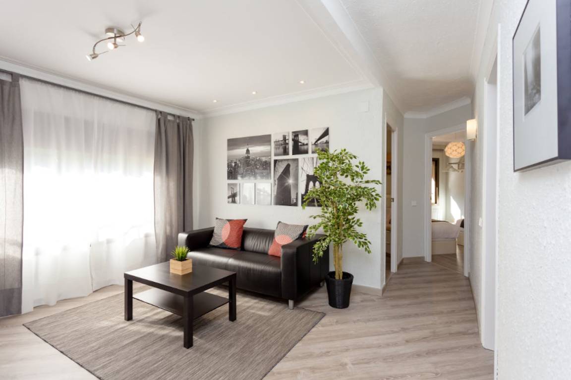 83 M² Apartment ∙ 3 Bedrooms ∙ 5 Guests - L'Hospitalet de Llobregat